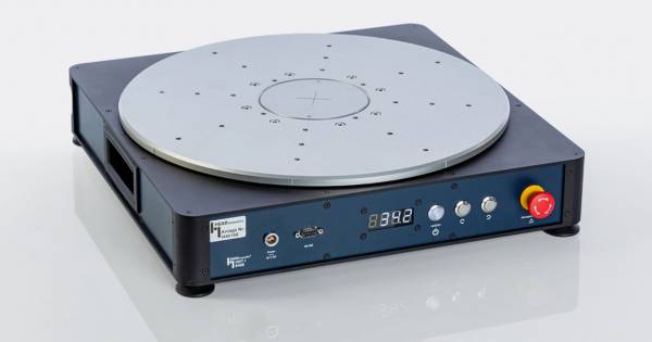 High-precision turntable for orientation-dependent acoustic tests
